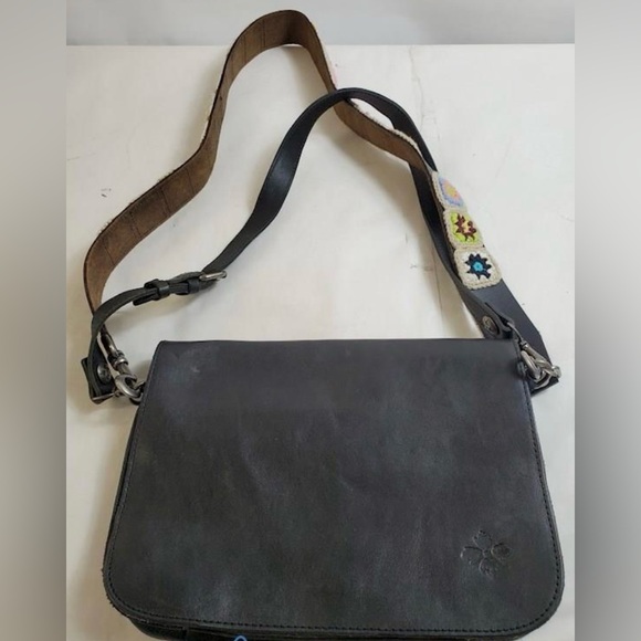 Patricia Nash | Bags | Patricia Nash Vito Smooth Leather Flap Black ...